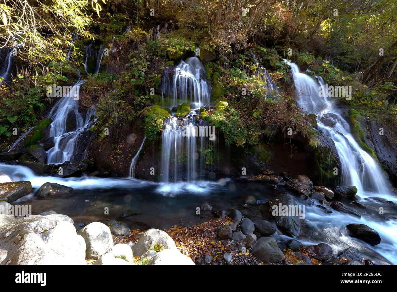Doryuno waterfall hi-res stock photography and images - Alamy
