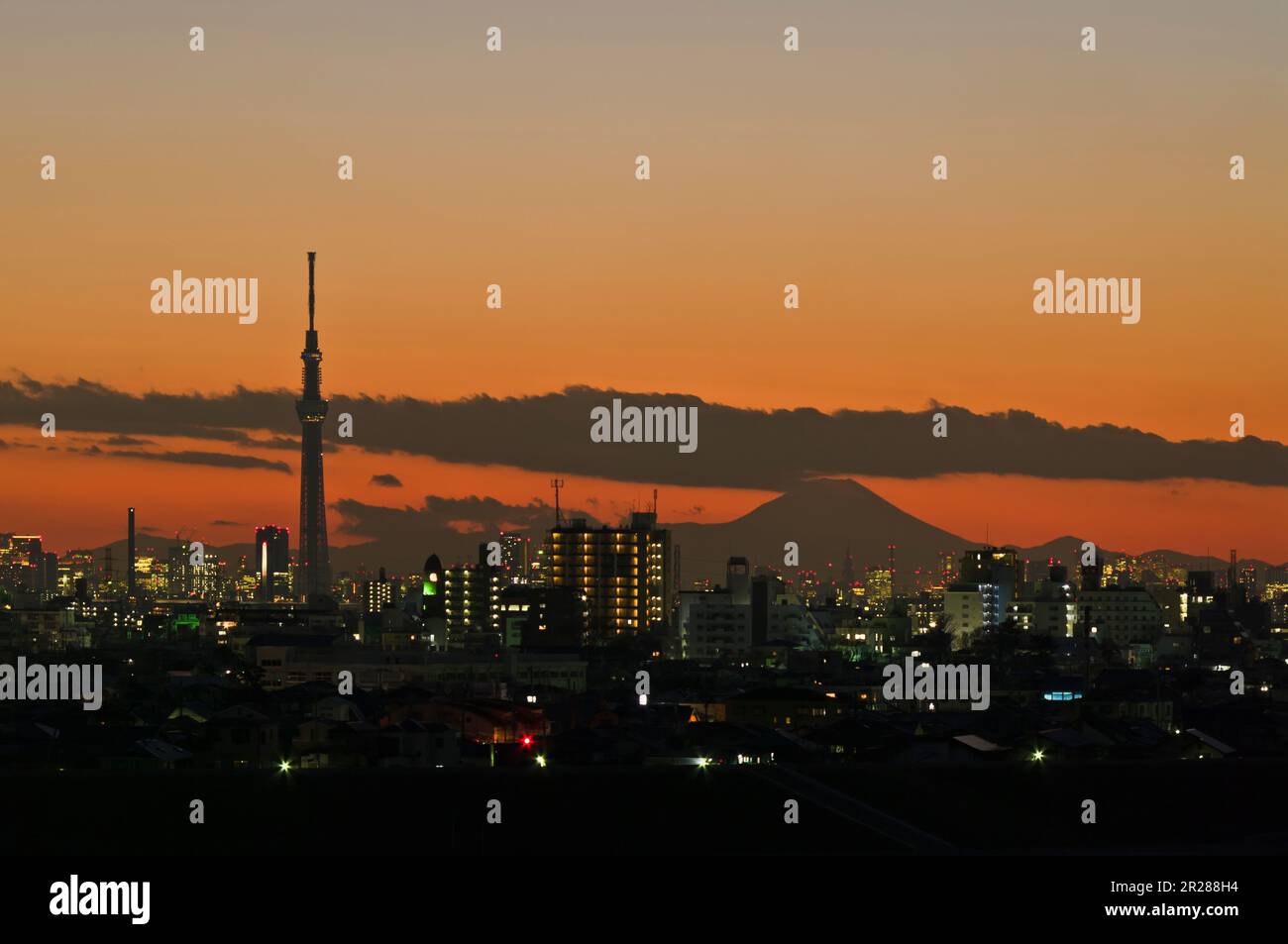 Toyko mount fuji hi-res stock photography and images - Alamy