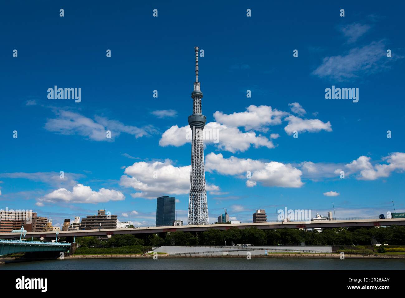 White clouds and Tokyo Sky Tree Stock Photo - Alamy