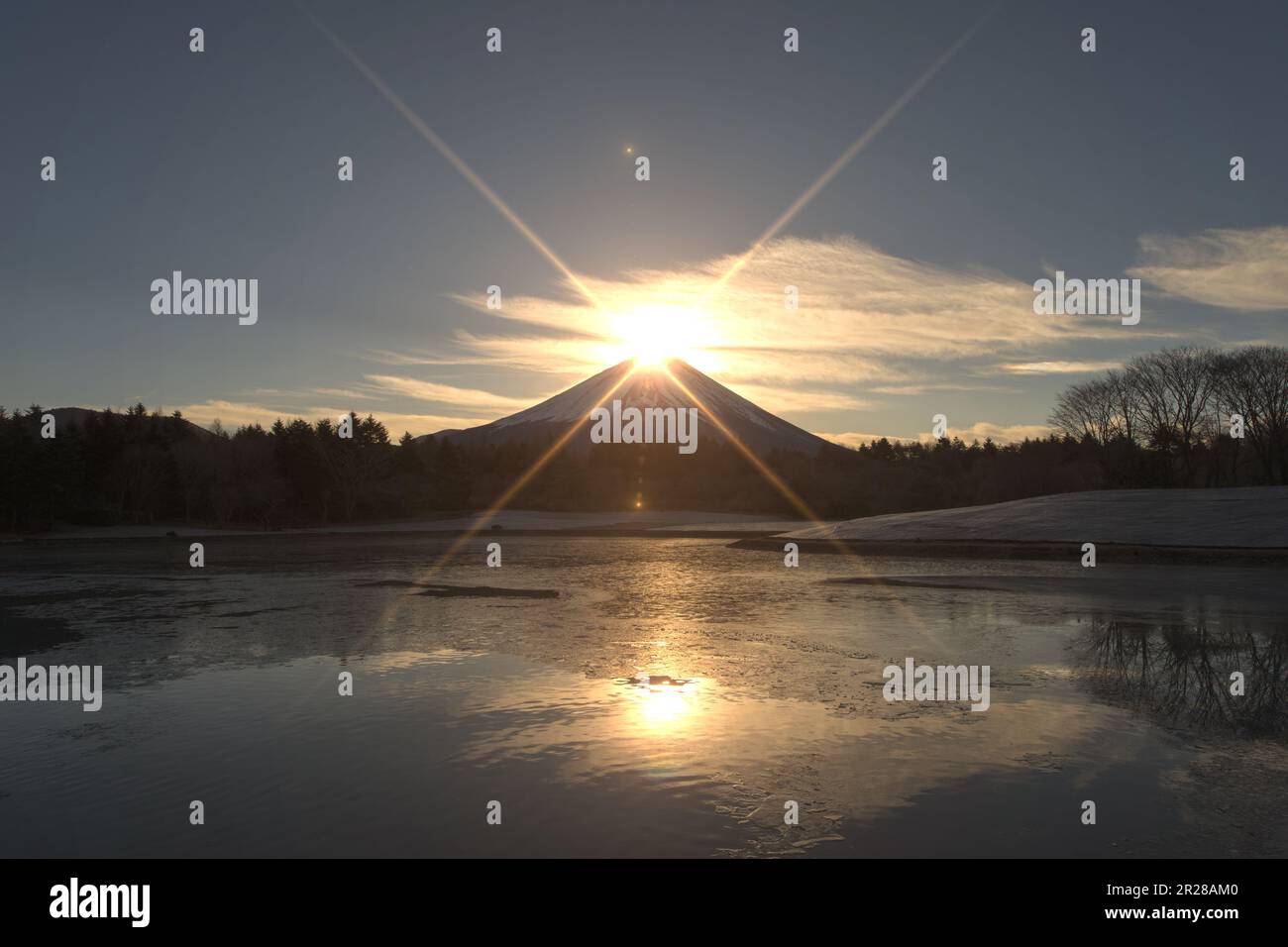 Double diamond fuji hi-res stock photography and images - Alamy