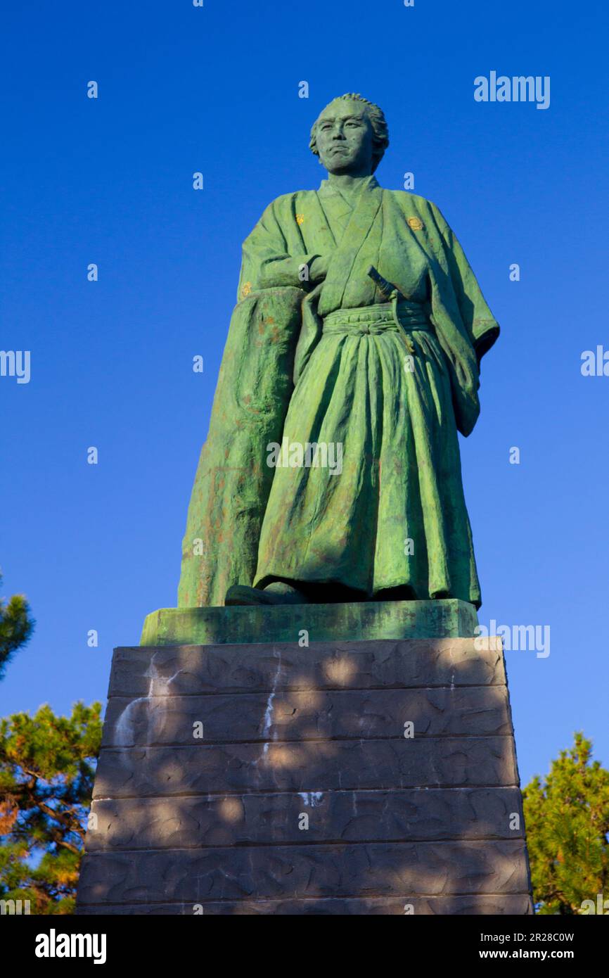 Sakamoto ryoma statue hi-res stock photography and images - Alamy