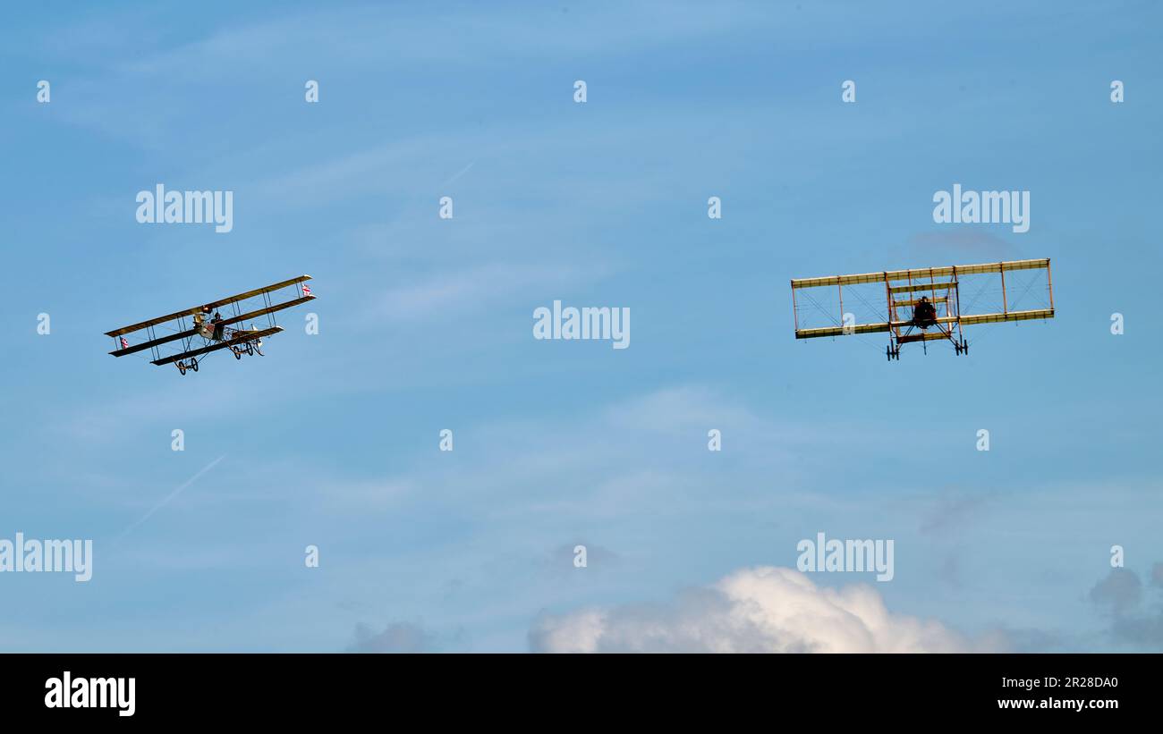 Bristol Boxkite and Avro Triplane flying in formation Stock Photo - Alamy