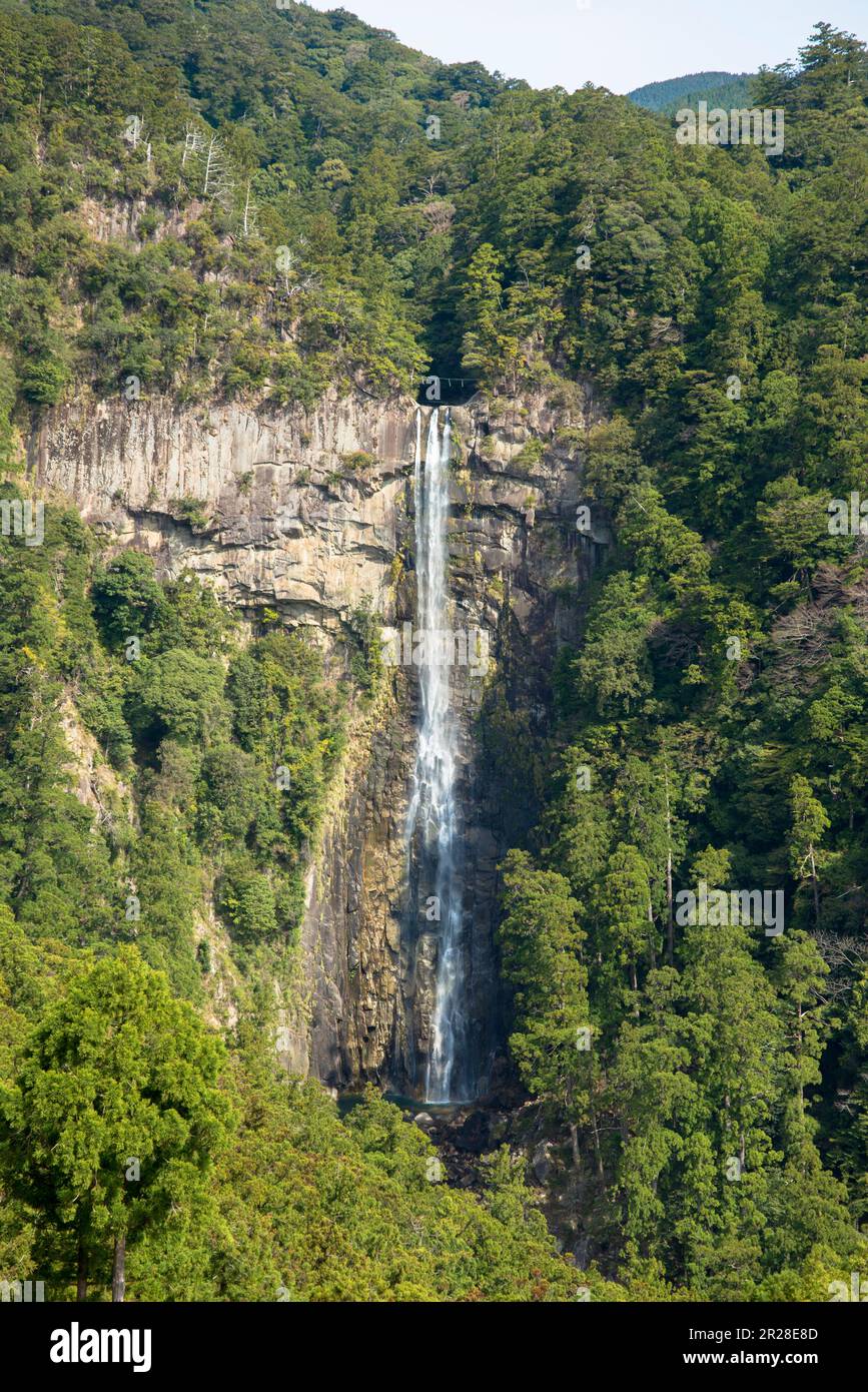Nachi falls japan hi-res stock photography and images - Alamy