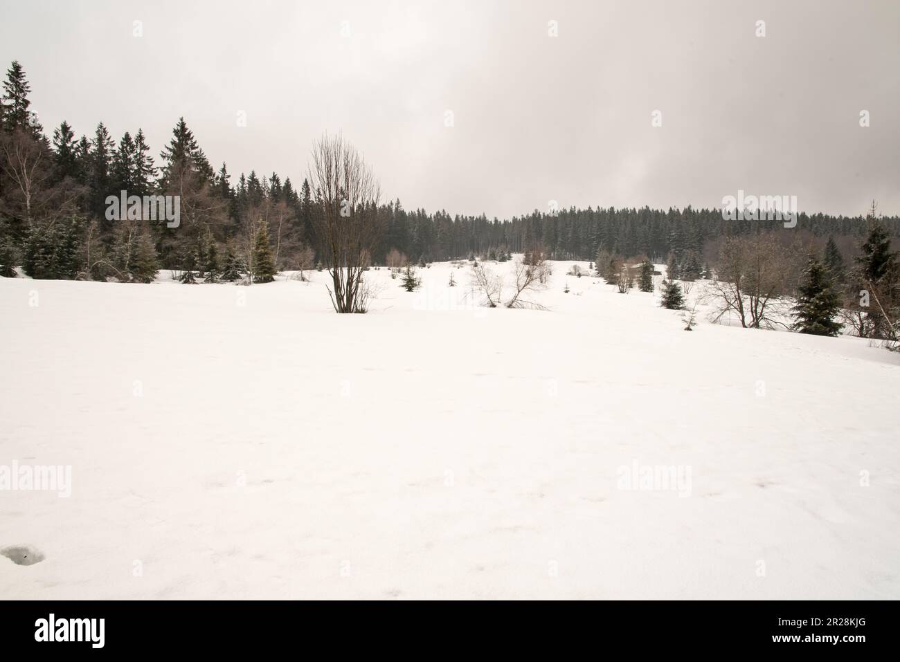 Chata na ostrem hi-res stock photography and images - Alamy