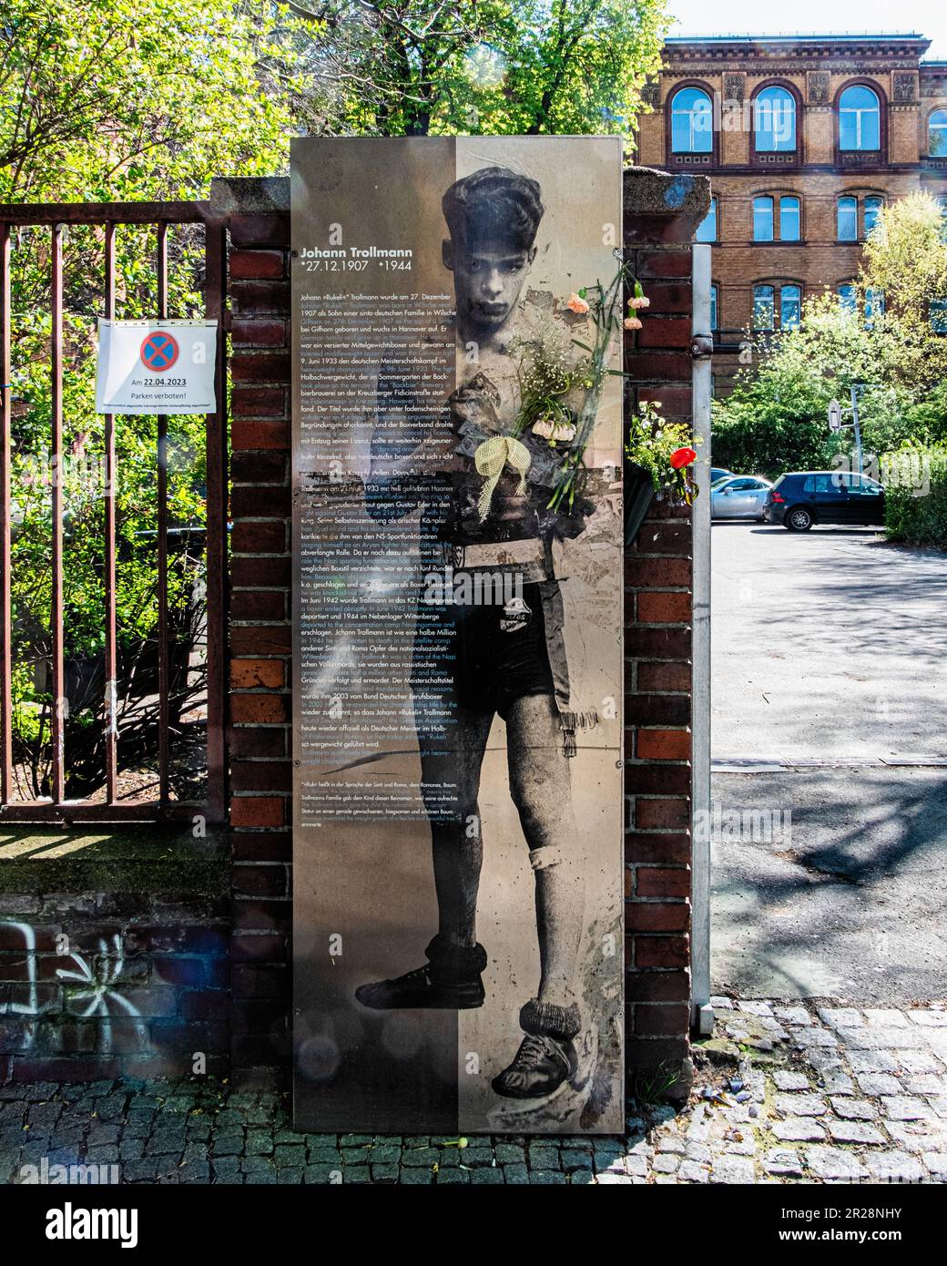 Boxer Johann Trollman Memorial (1907-1944) outside Tollman Boxcamp ...