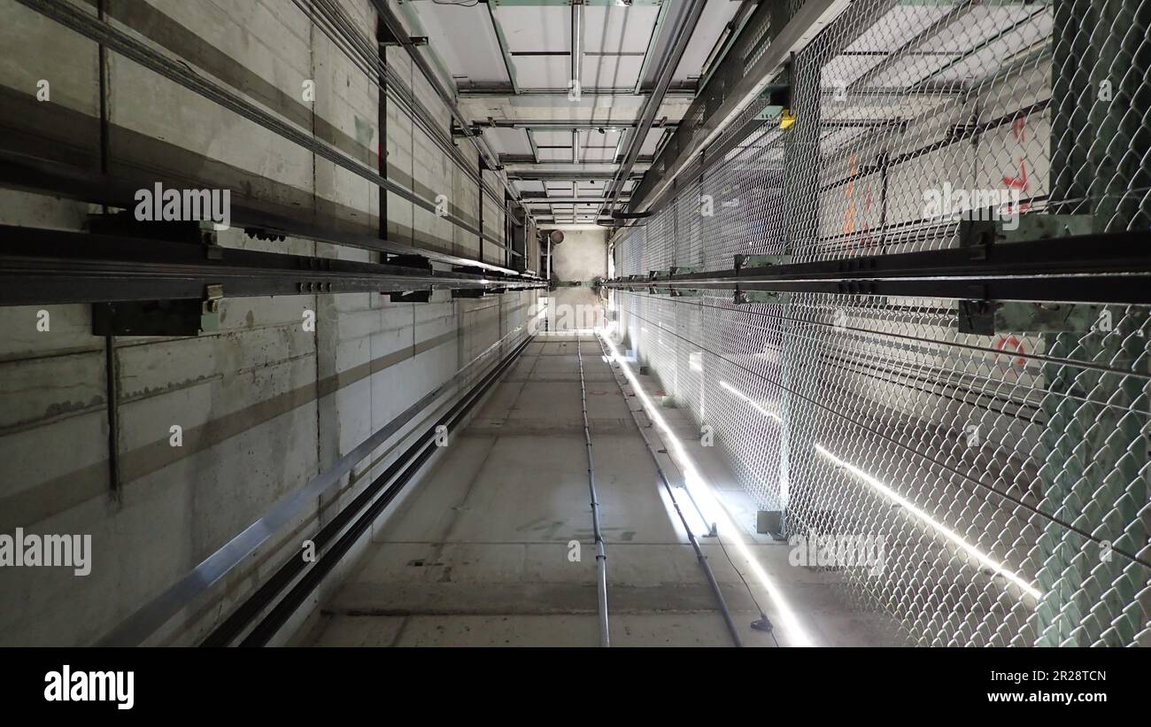 Elevator cabine hi-res stock photography and images - Alamy