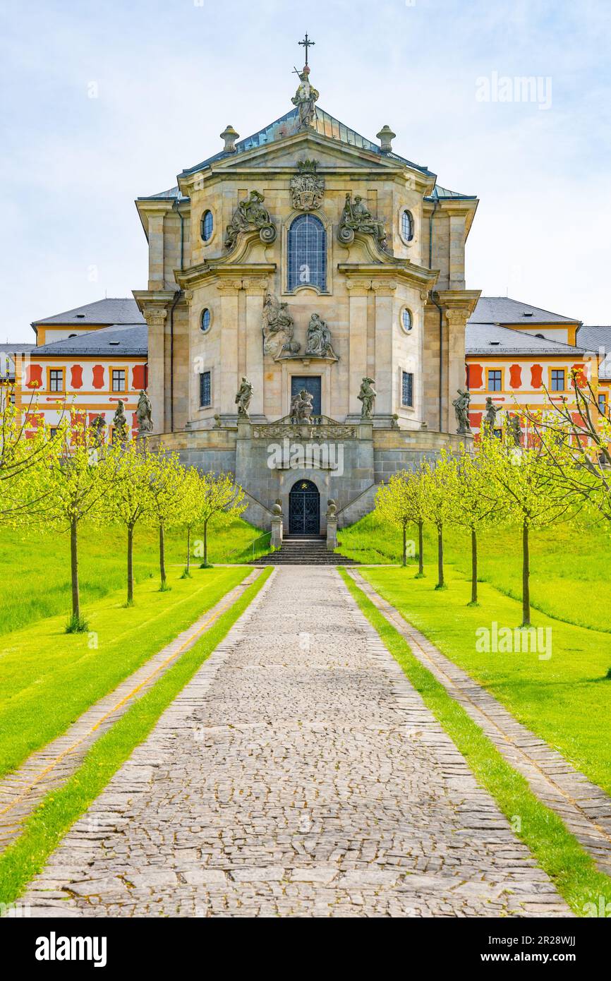 Access path with alley to Kuks baroque hospital complex, Czech Republic ...