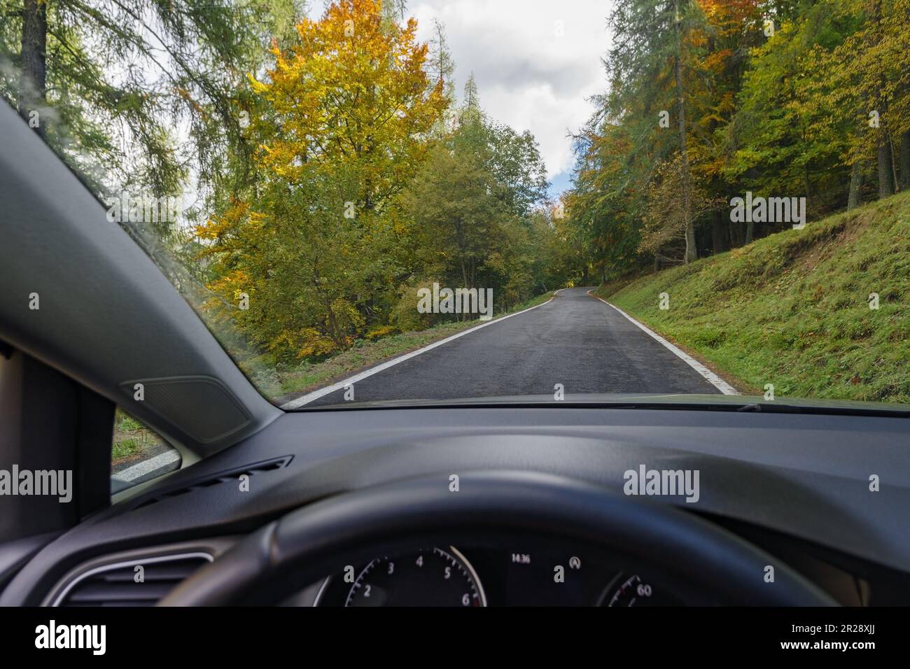 Car point of view hi-res stock photography and images - Alamy