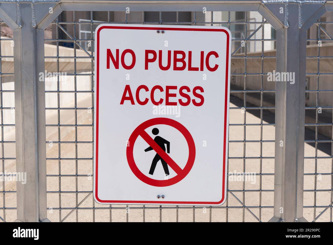 No Public Access sign on the metal fence Stock Photo - Alamy