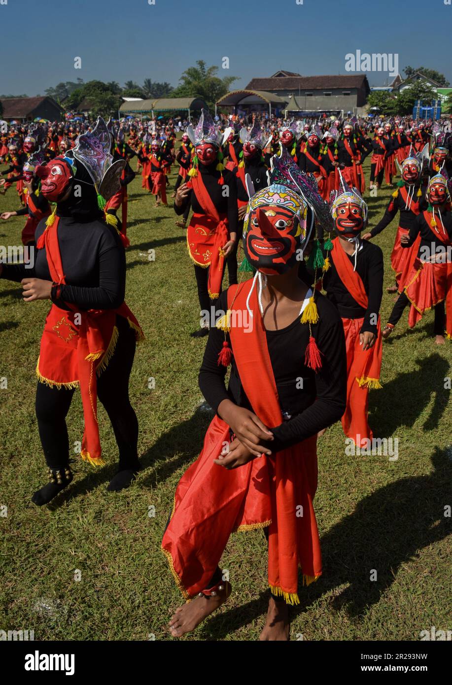Malang, East Java, Indonesia. 17th May, 2023. two thousand students ...