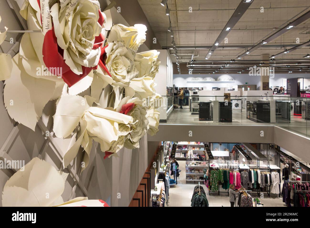 John lewis store interior hi-res stock photography and images - Alamy