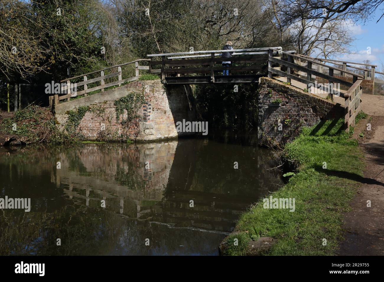West byfleet hi-res stock photography and images - Alamy