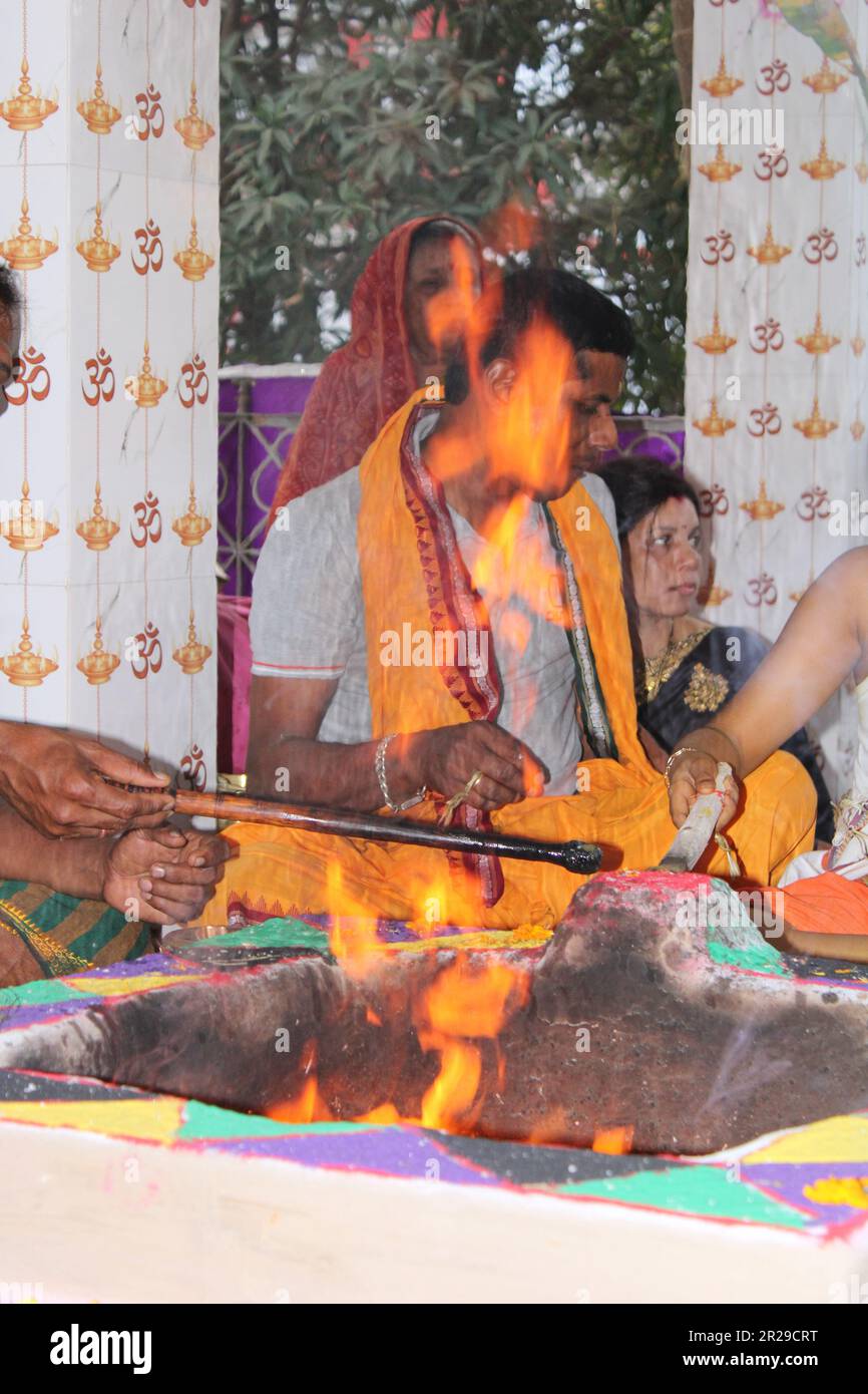 Hindu brahmin Upanayana or The sacred thread ceremony. His entry into ...