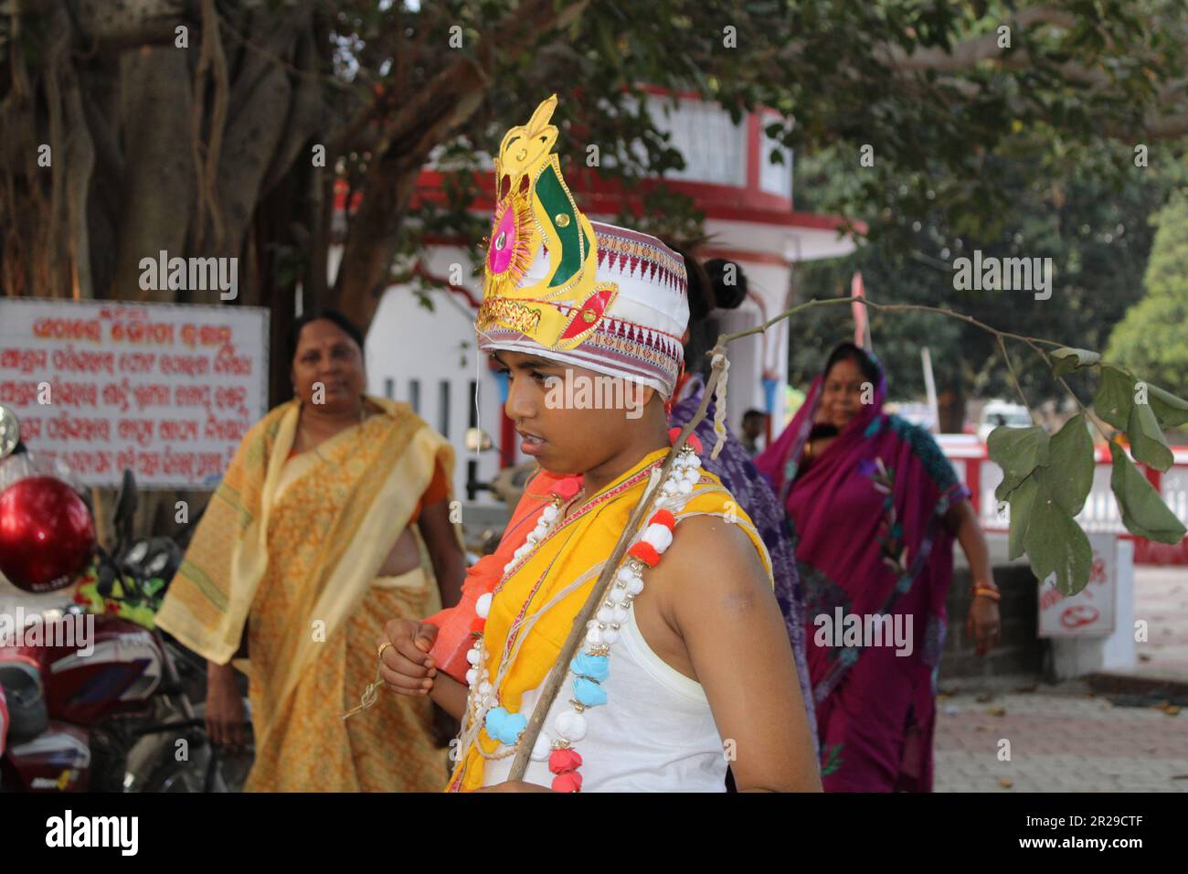 Hindu brahmin Upanayana or The sacred thread ceremony. His entry into ...