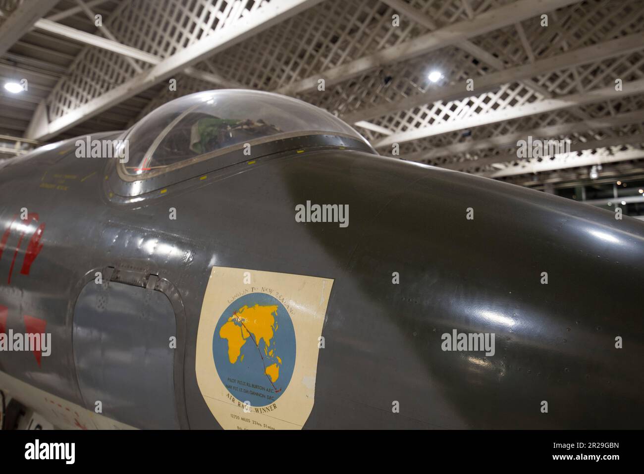 English Electric Canberra PR3 cockpit Stock Photo - Alamy
