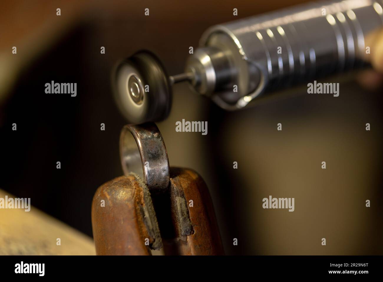 Jewellery polishing machine hi-res stock photography and images - Alamy
