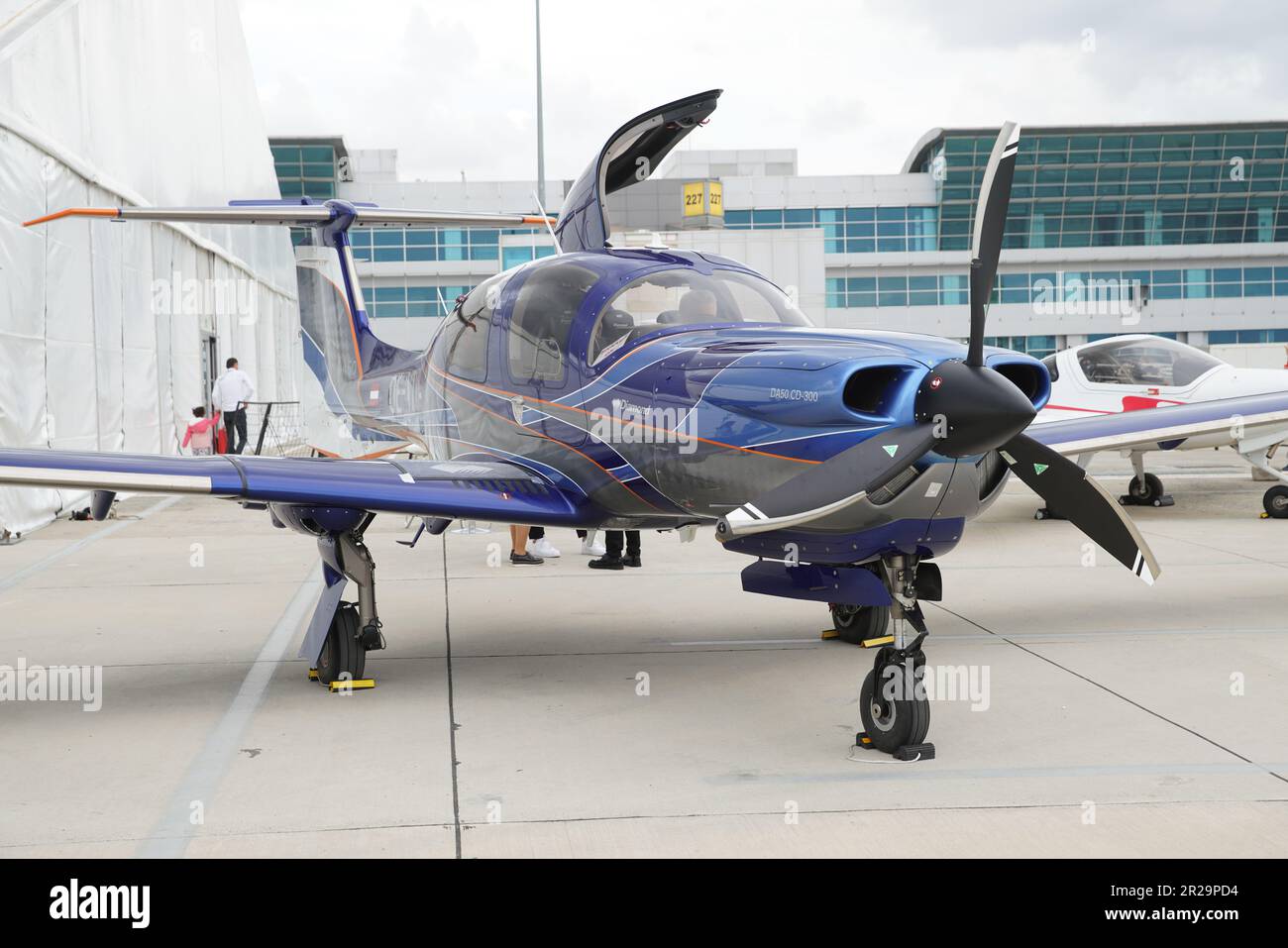 ISTANBUL, TURKIYE - OCTOBER 08, 2022: Private Diamond DA-50RG (50.004 ...