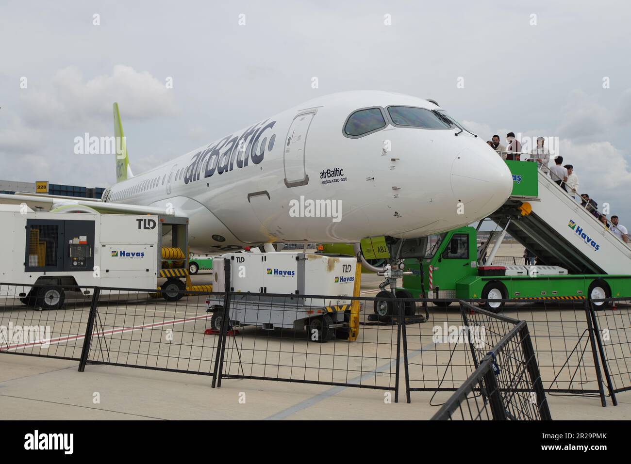 ISTANBUL, TURKIYE - OCTOBER 08, 2022: Air Baltic Airbus A220-371 (55165 ...