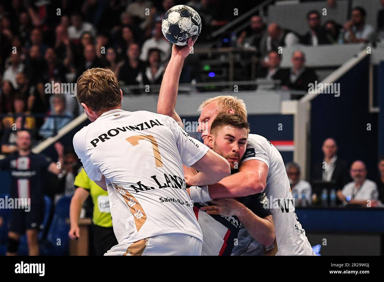 Luc STEINS of PSG and Patrick WIENCEK of Kiel during the EHF Champions ...