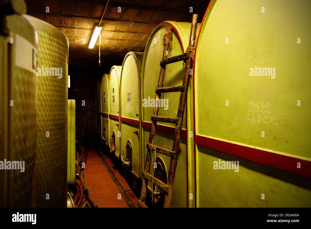 Concrete wine tank hi-res stock photography and images - Alamy