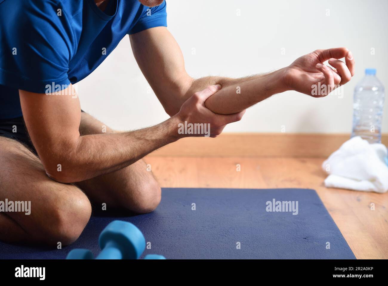 Forearm bones hi-res stock photography and images - Alamy