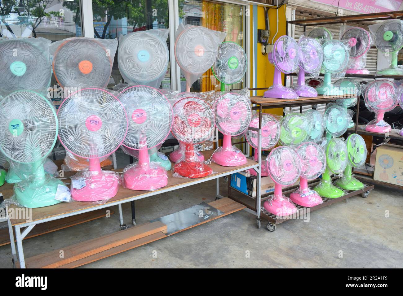 Goods sale in fan hi-res stock photography and images - Alamy