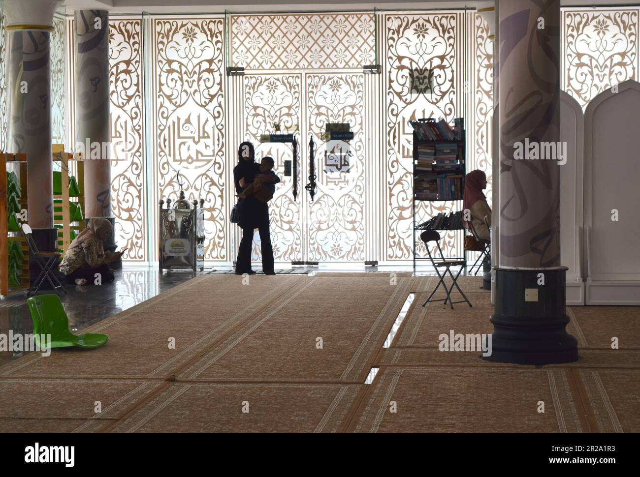 Women with kids in Crystal mosque, Terengganu Stock Photo - Alamy