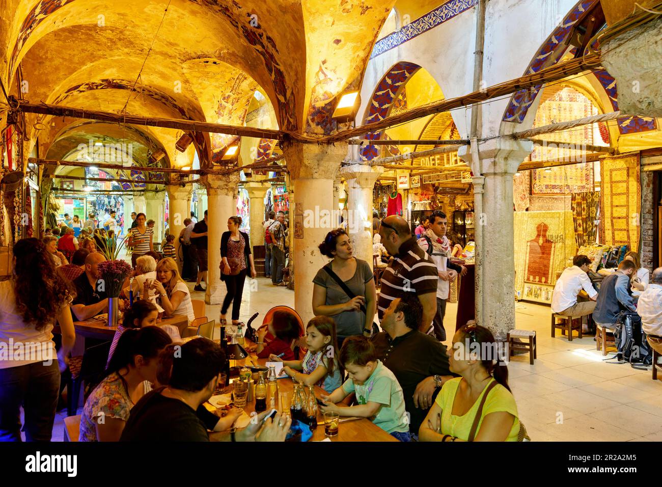 Istanbul Turkey. The Grand Bazaar covered market Stock Photo - Alamy