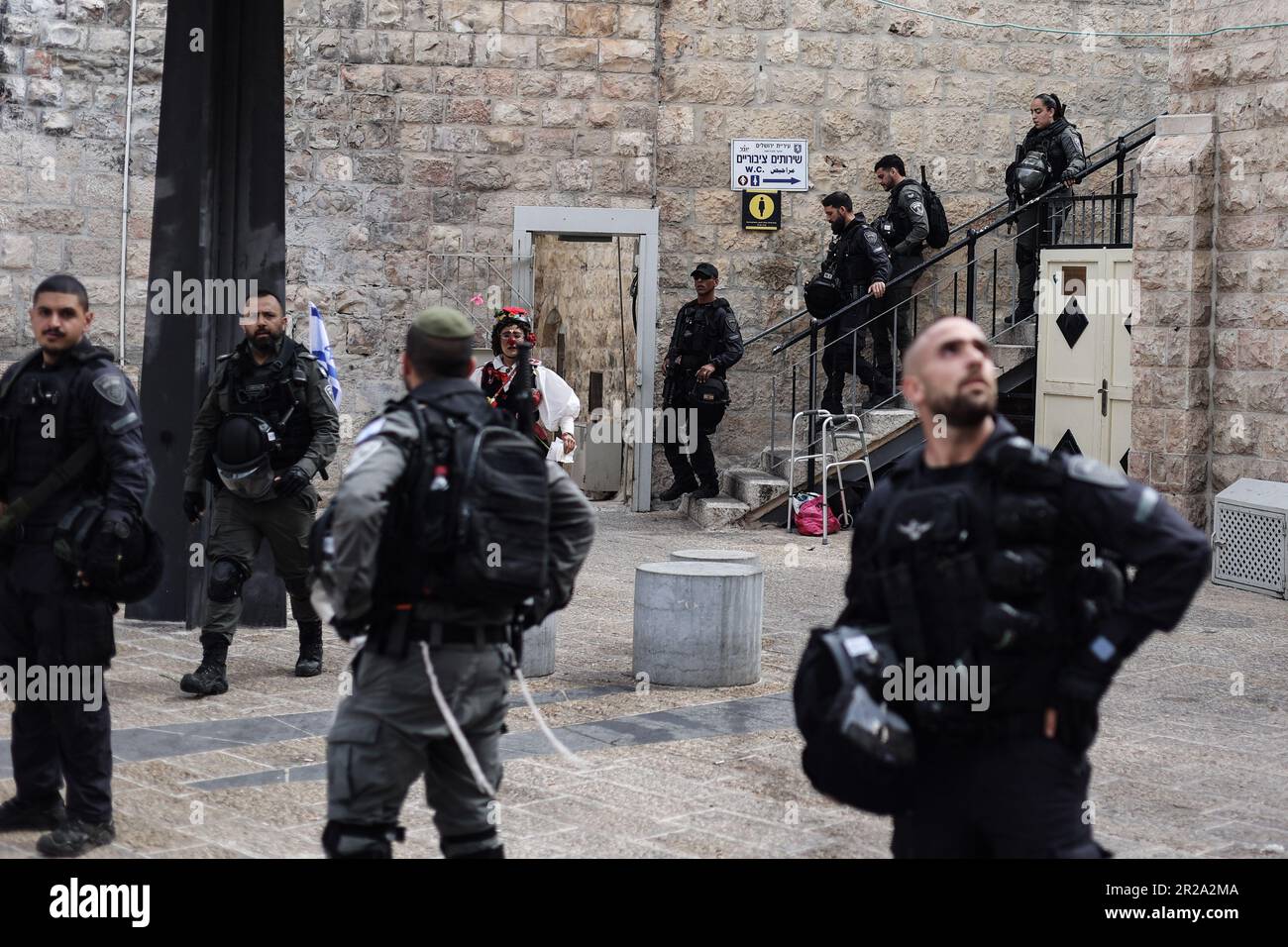 18 May 2023, ---, Jerusalem: Israeli security officers stans guard in ...