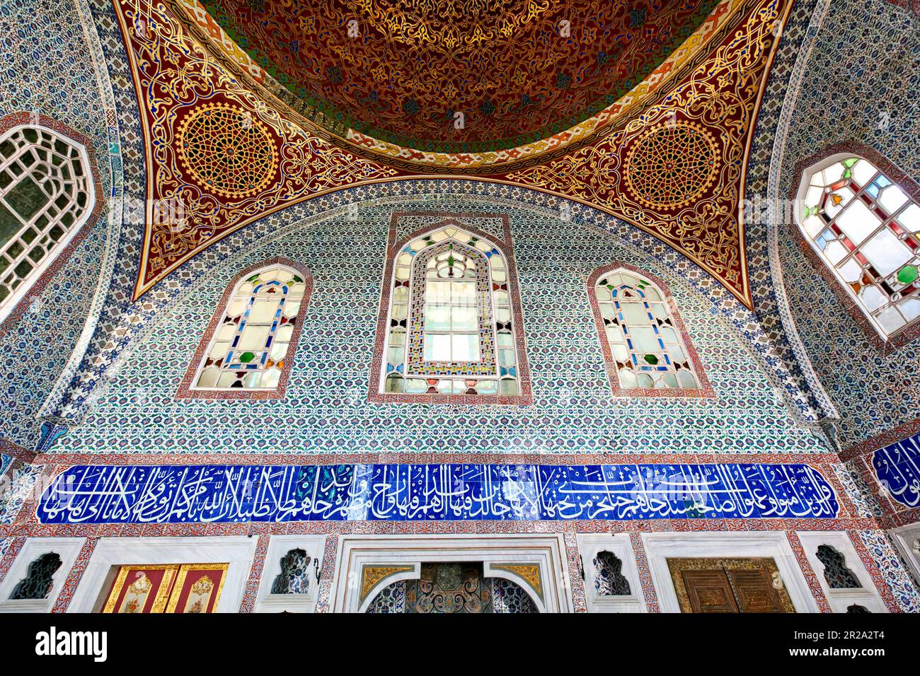 Istanbul Turkey. Topkapi Palace. Decorated walls in the Harem Stock ...