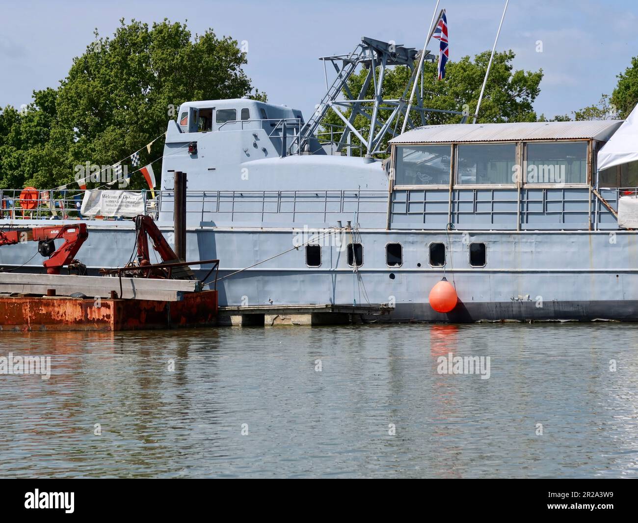 Woodbridge, Suffolk, UK - 18 May 2023 : View from a river trip on the ...