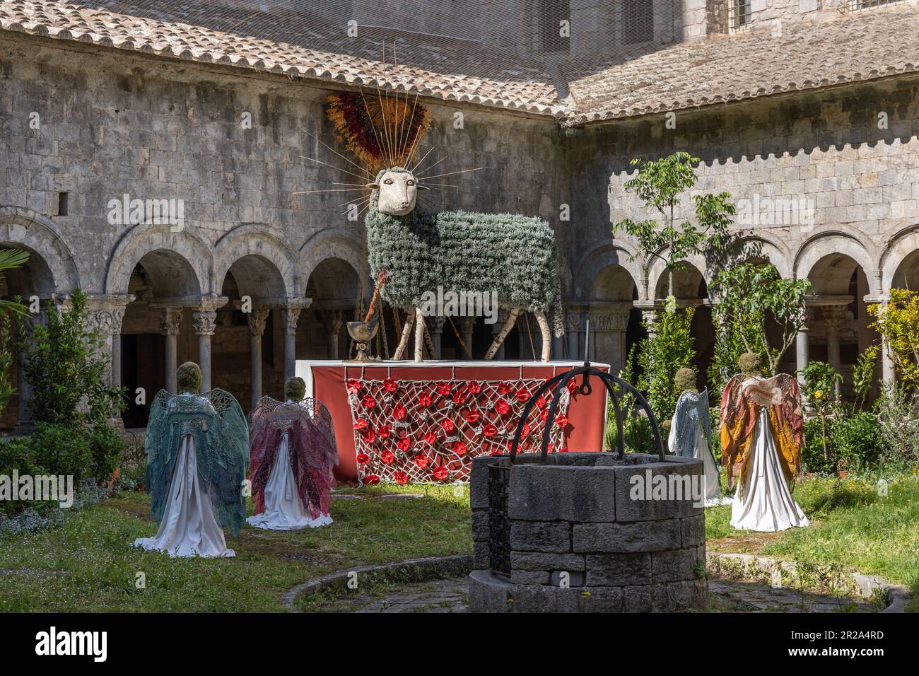 Girona flower show 2023 - Temps de Flors - floral displays in the ...