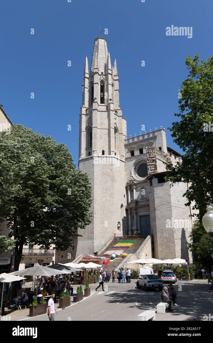 Girona flower show 2023 - Temps de Flors - floral displays in the ...