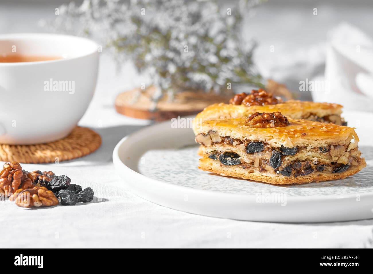 Uzbek nuts hi-res stock photography and images - Alamy