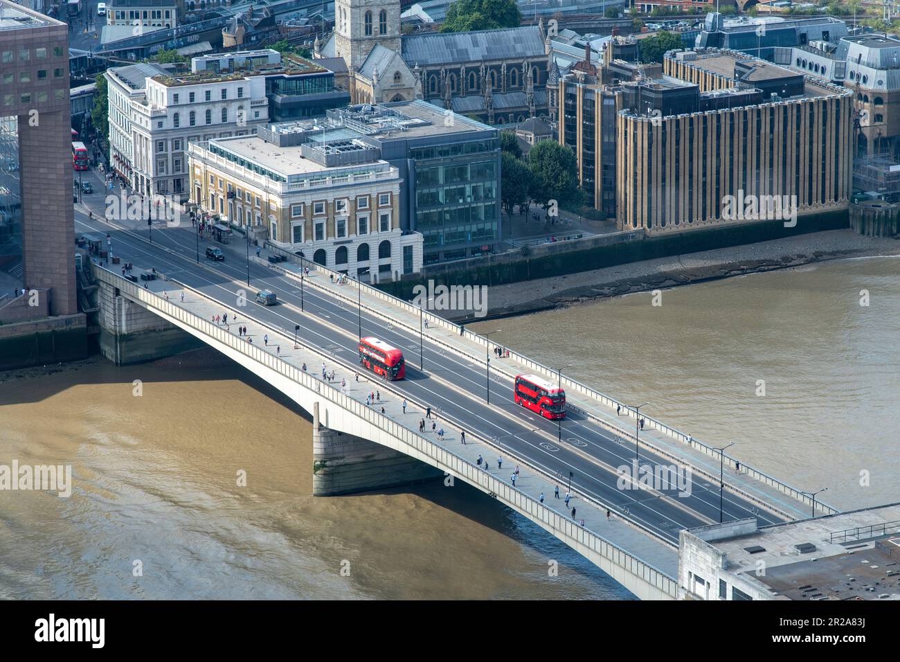 Two level bridge hi-res stock photography and images - Alamy