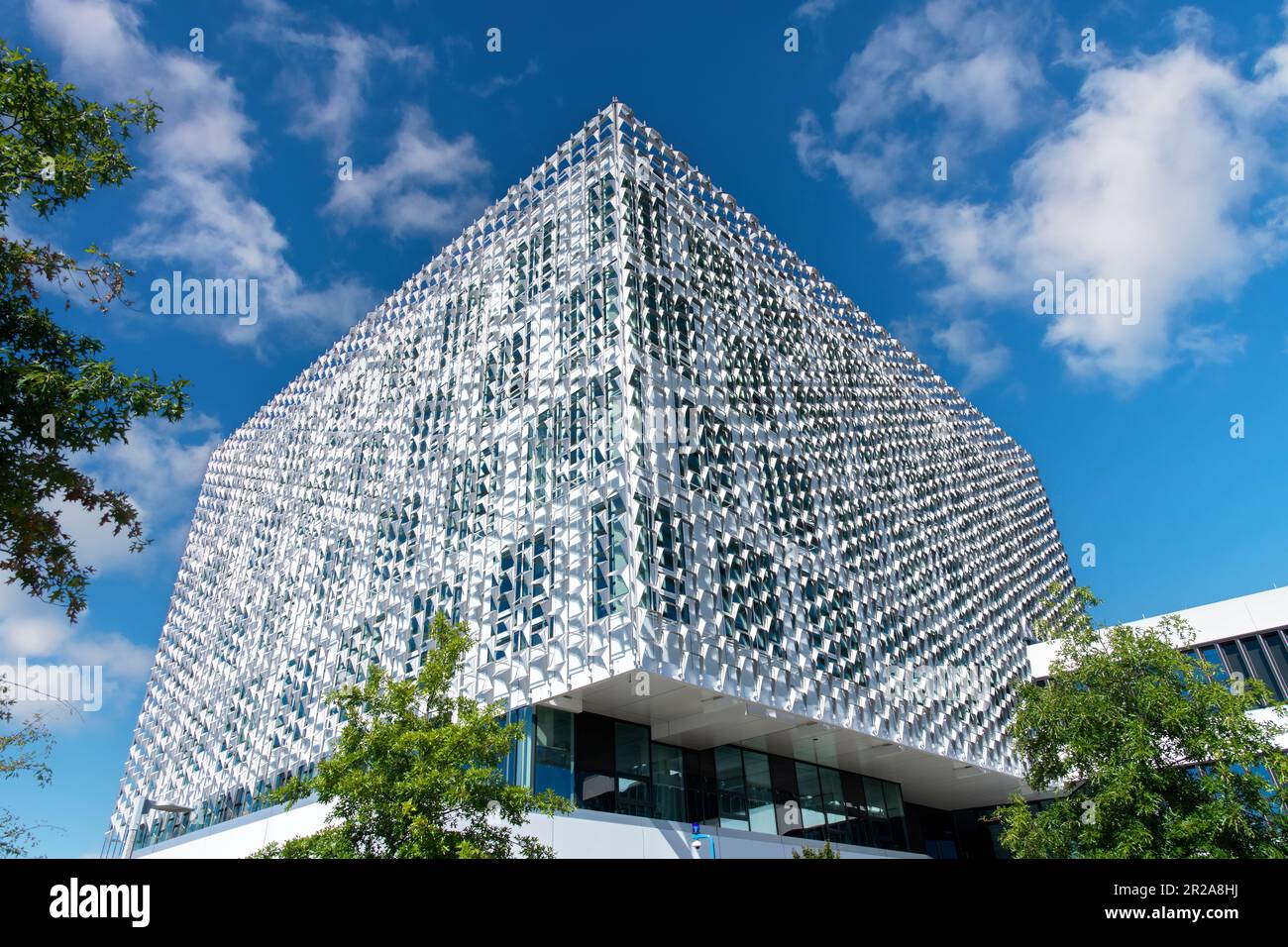 Facade engineering hi-res stock photography and images - Alamy