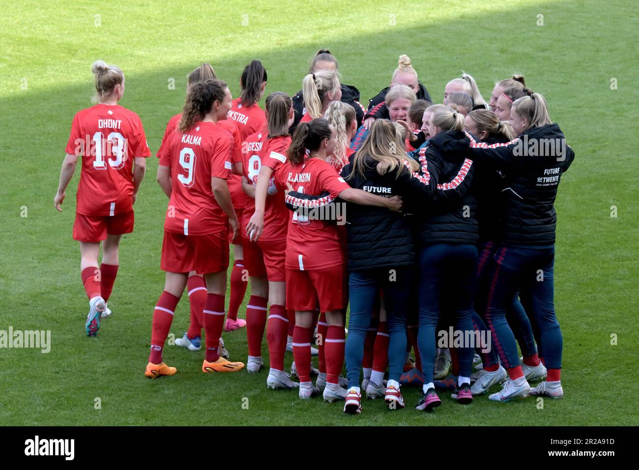 THE HAGUE - Kim Everaerts of FC Twente celebrates the 2-0 with her ...