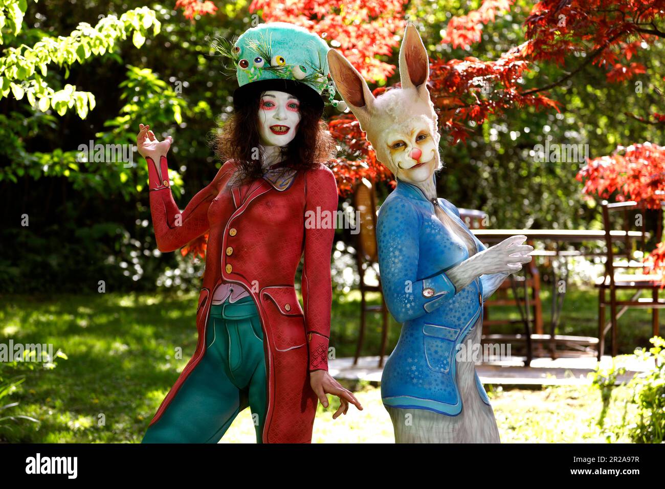 GEEK ART - Bodypainting and Transformaking: Alice in Wonderland ...