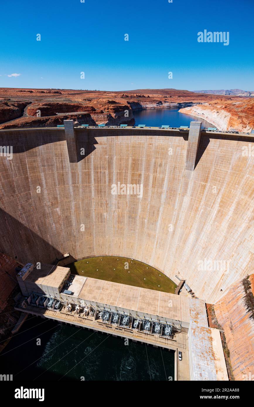 Glen Canyon Dam; Glen Canyon National Recreation Area; Lake Powell ...