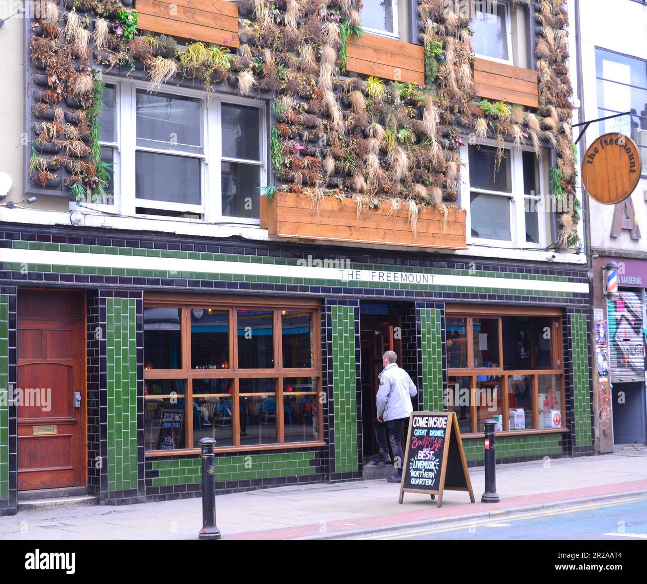 Exterior of The Freemount pub or public house, Oldham Street, in ...