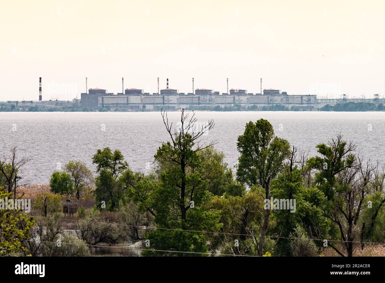 The zaporizhzhia nuclear power plant hi-res stock photography and ...