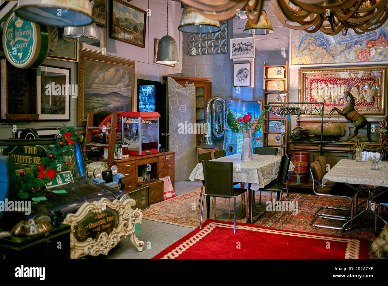 Vintage objects hi-res stock photography and images - Alamy