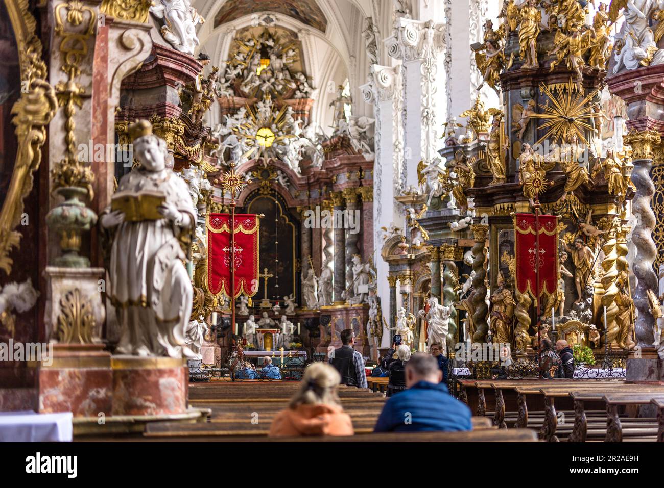 Neuzelle, Germany. 18th May, 2023. People visit the Catholic Collegiate ...