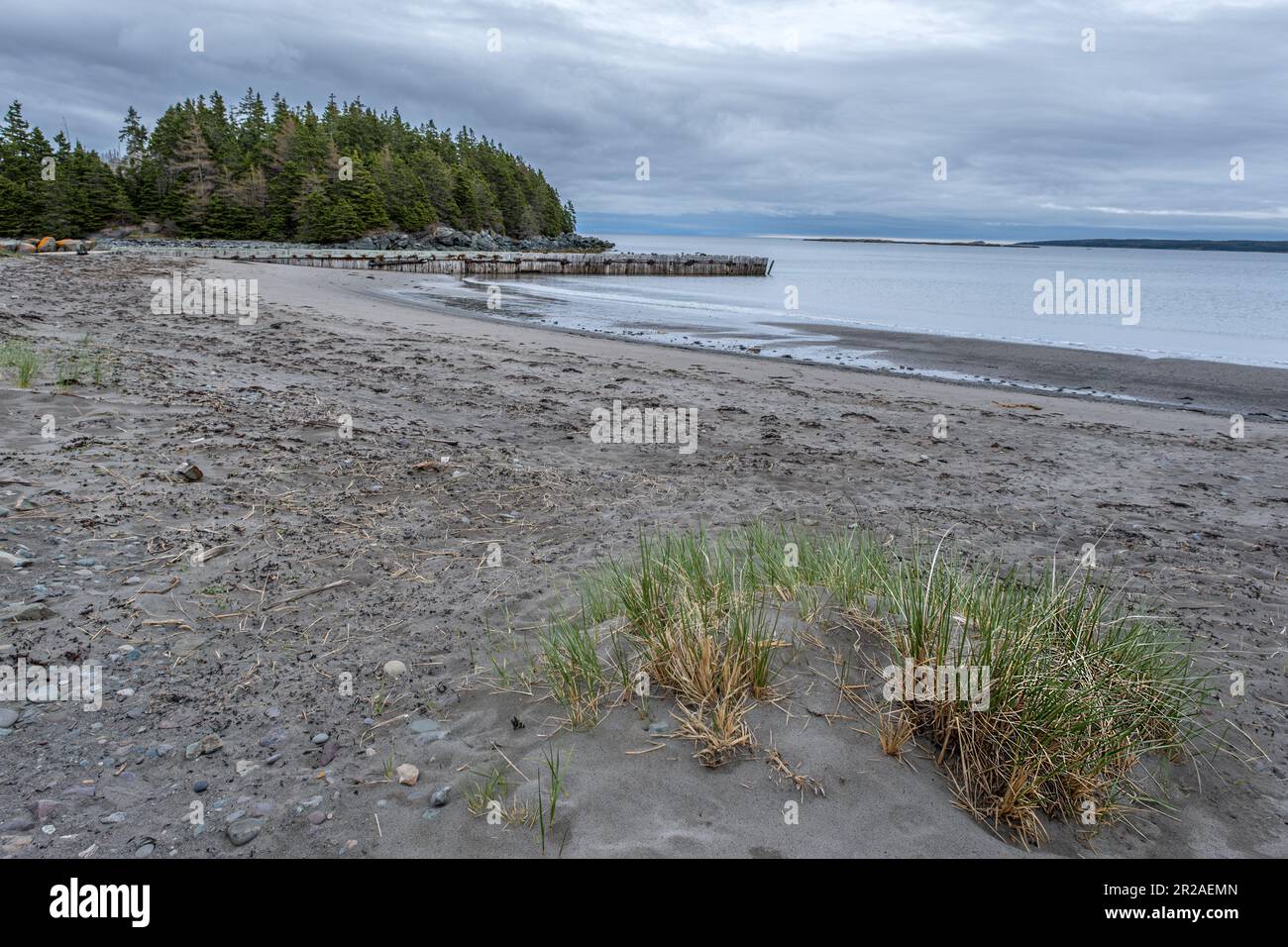 Pondville hi-res stock photography and images - Alamy