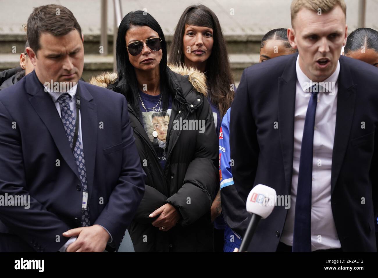 Detective Constable Lee Swift with Charlie Mclean, the mother of Khayri ...
