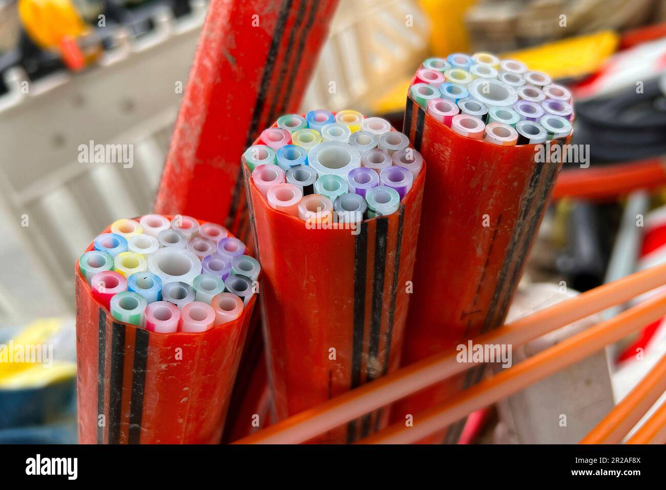 Munich, Deutschland. 18th May, 2023. Telecommunications: fiber optic ...