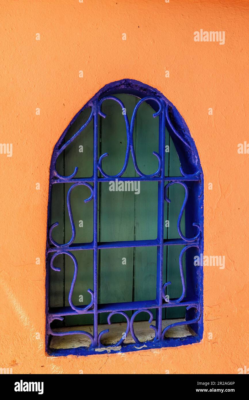 Arabic window hi-res stock photography and images - Alamy