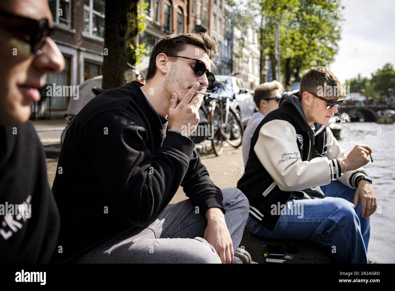 Red light district amsterdam men hi-res stock photography and images ...