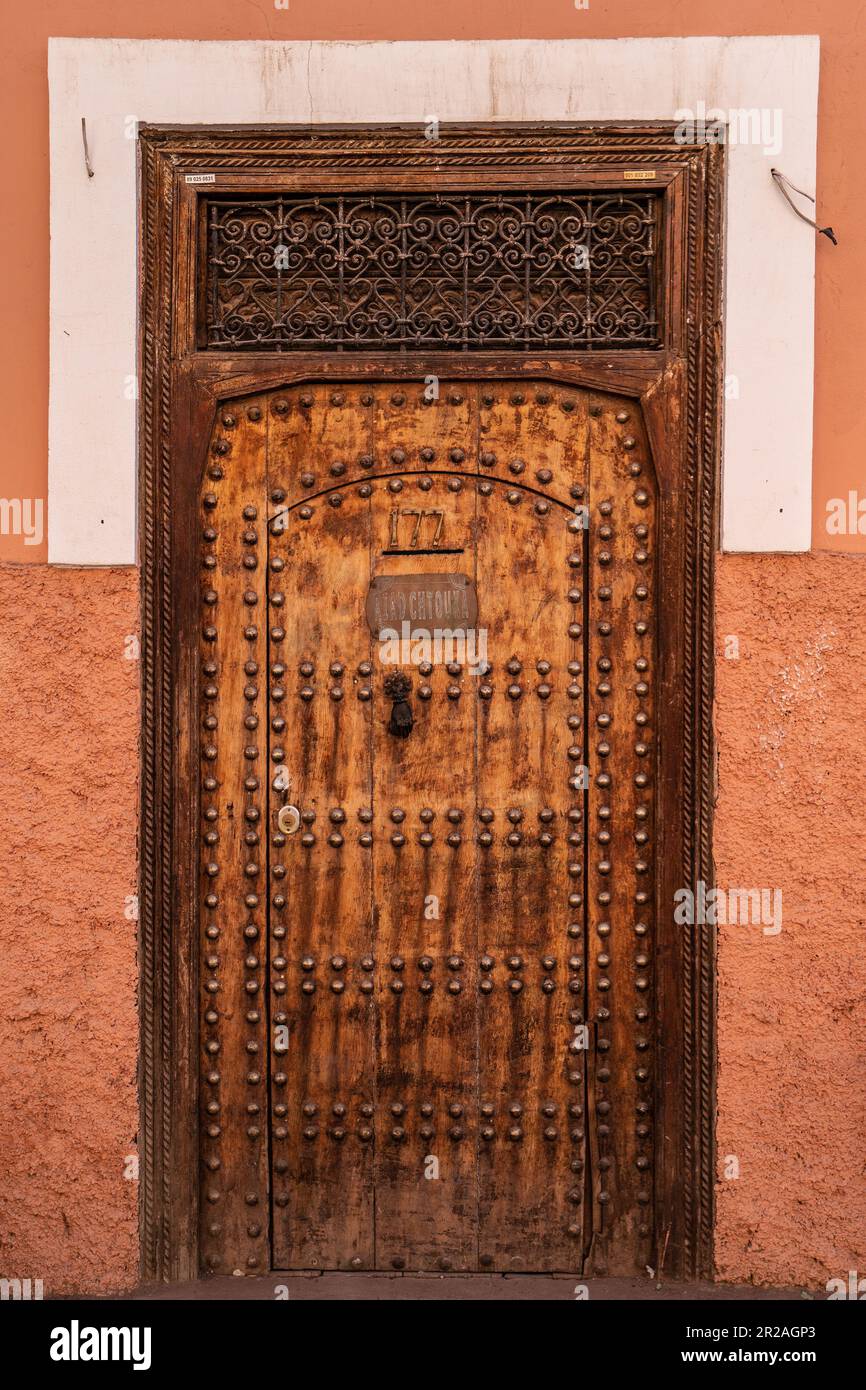 Typical arabic door Marrakech, Morocco Stock Photo - Alamy