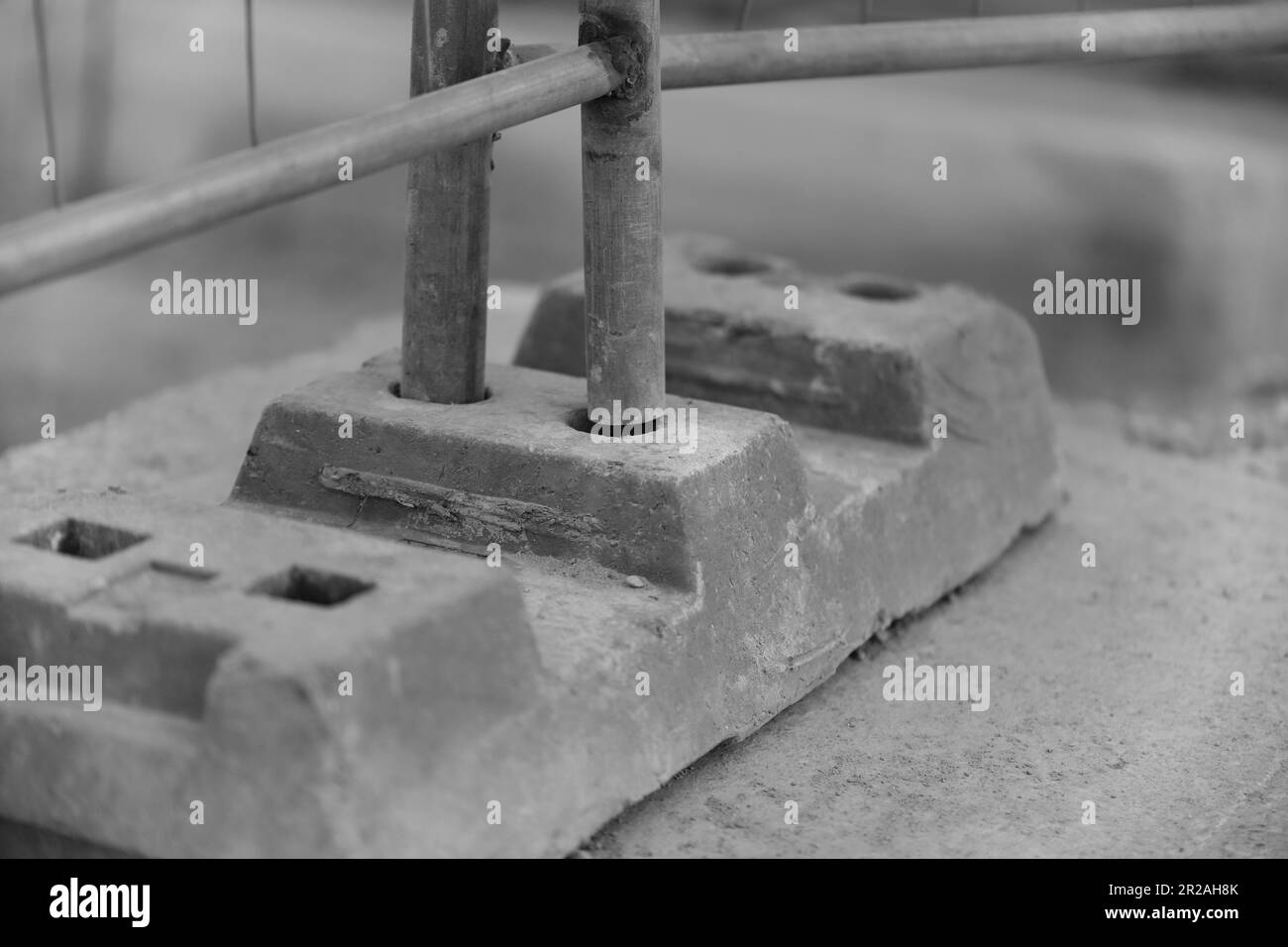 Steel white pipes rack hi-res stock photography and images - Alamy